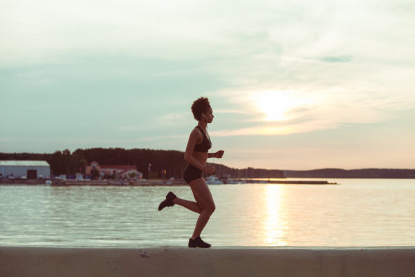 How to Properly Fuel Yourself Before, During and After a Run - Form - US