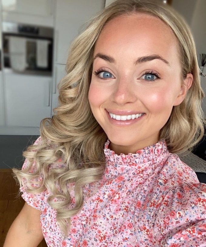 Alice Liveing Lockdown Interview And Workout - Form