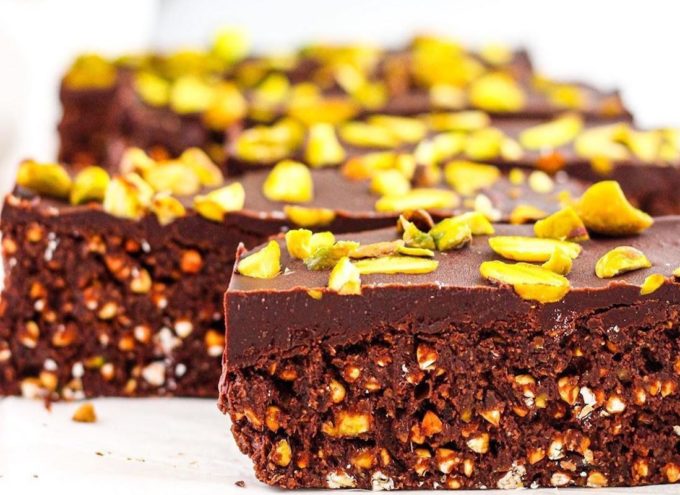 Chocolate, Espresso & Pistachio Crunchies - Form